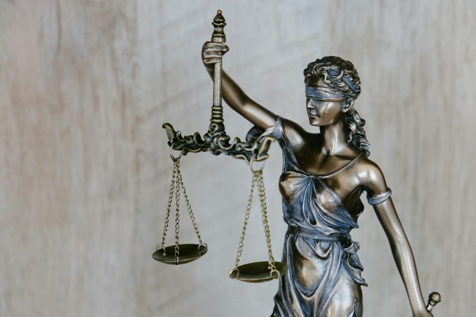 10 Best Legal Tools and Services for Startup Compliance